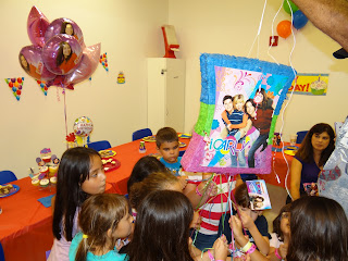 Heaven-licious-cakes: iCarly cake!