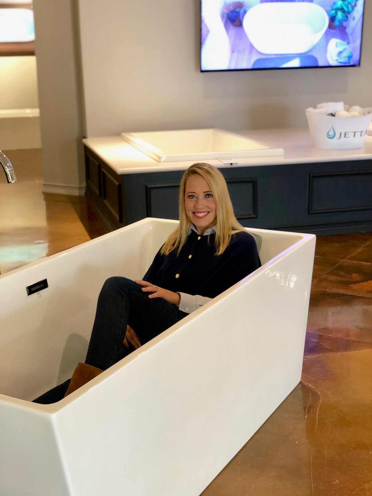 Eleven Gables Before and After Master Bath Suite Remodel - Eleven Gables