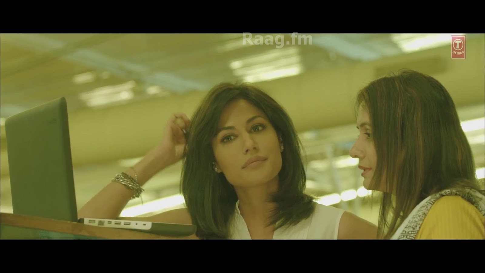 DARMIYAN | Celebrities Photos Hub