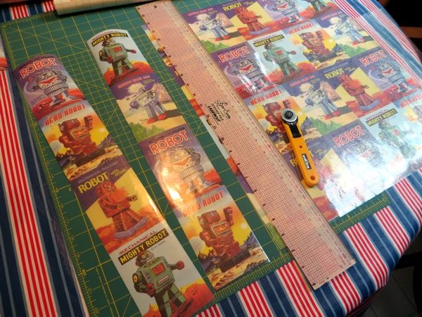 How to make laminated paper wall tiles