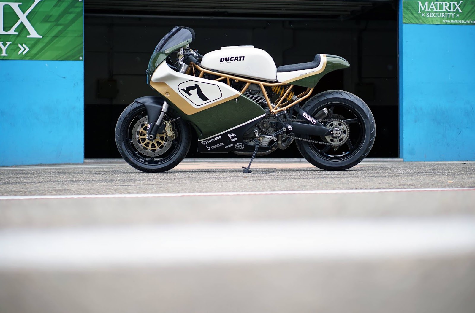 DUCATI 900SS DISTINTO - RocketGarage - Cafe Racer Magazine
