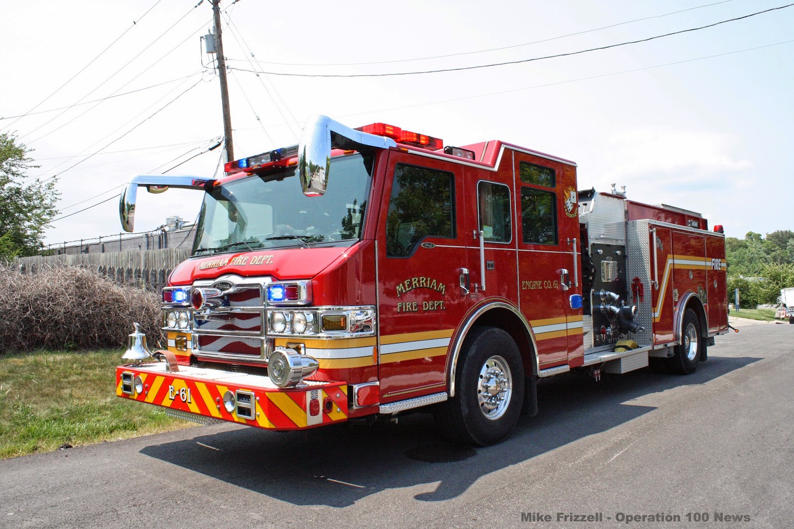 Operation100news: VIDEO: Merriam apartment fire displaces residents