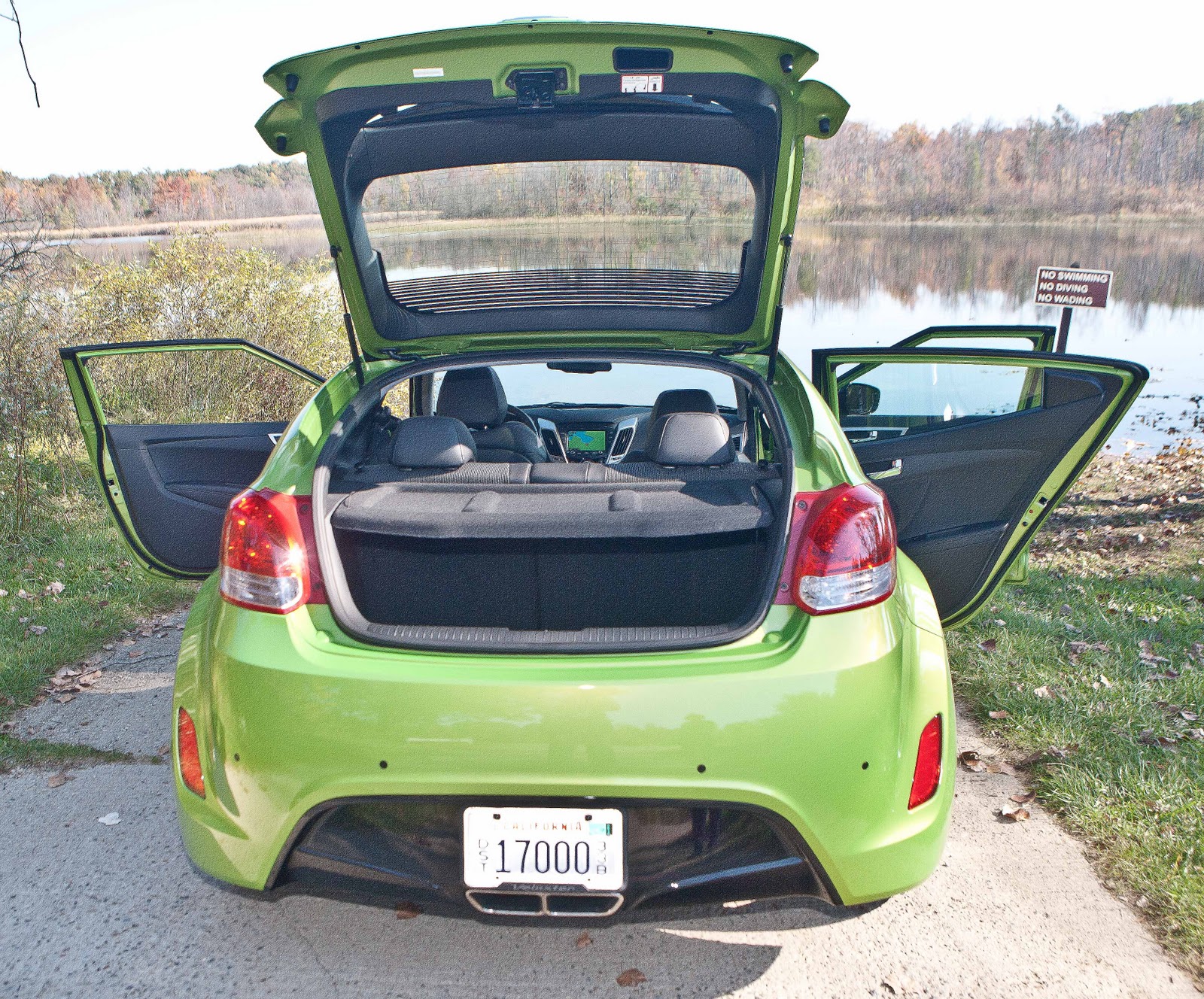 The Auto Advisor Group: 2012 Hyundai Veloster