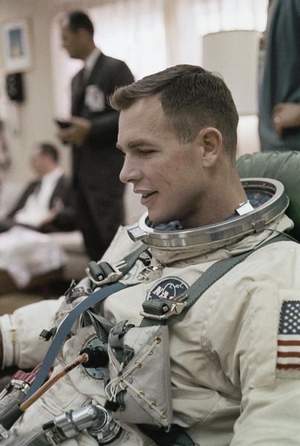 Ode to Neil Armstrong - Scifi Icon | A Space Blogyssey