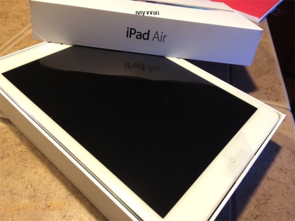 INTRODUCING THE NEW iPAD AIR: FULL REVIEW