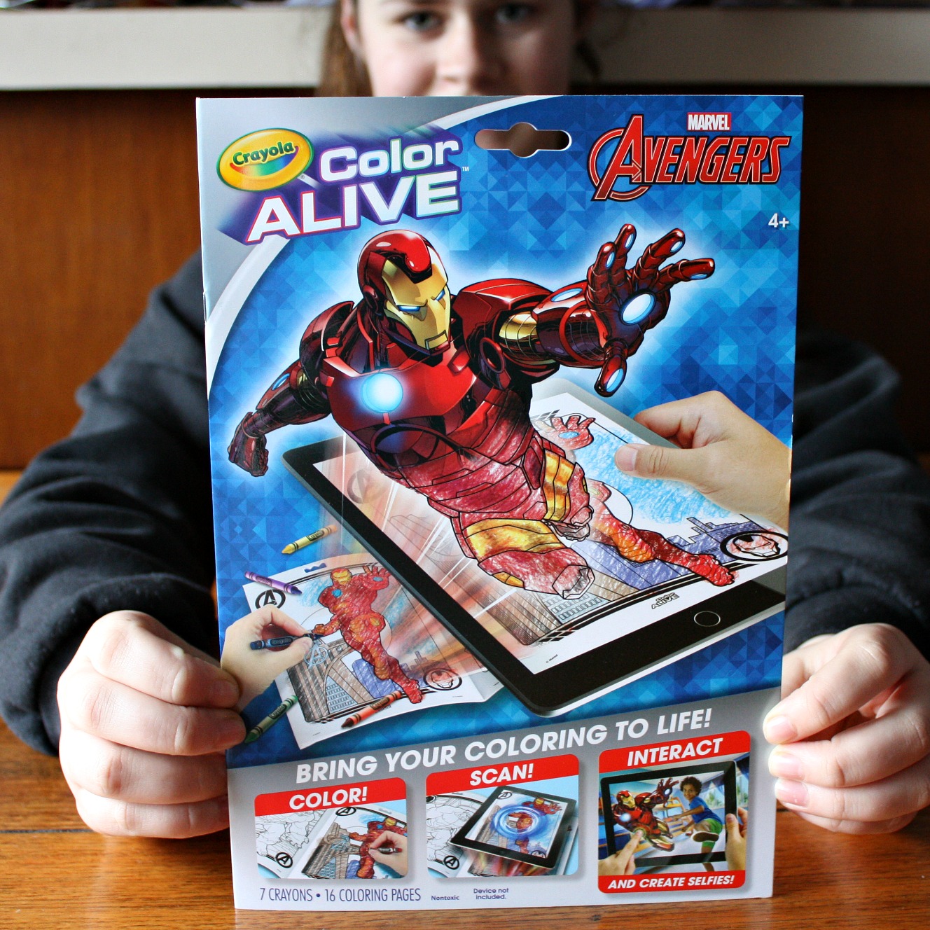 4 Squirts And A Dollop Of Cream: REVIEW - Crayola Color Alive