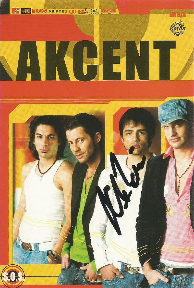 Krzychu Autografy: Akcent