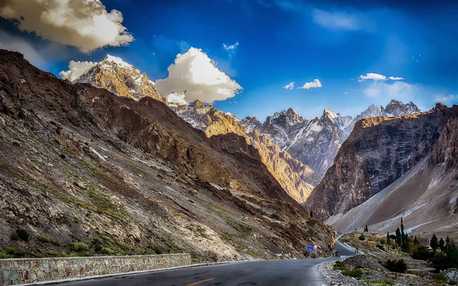 Gircha (Gojal), Hunza- Gilgit Baltistan, Pakistan - Exploring ...