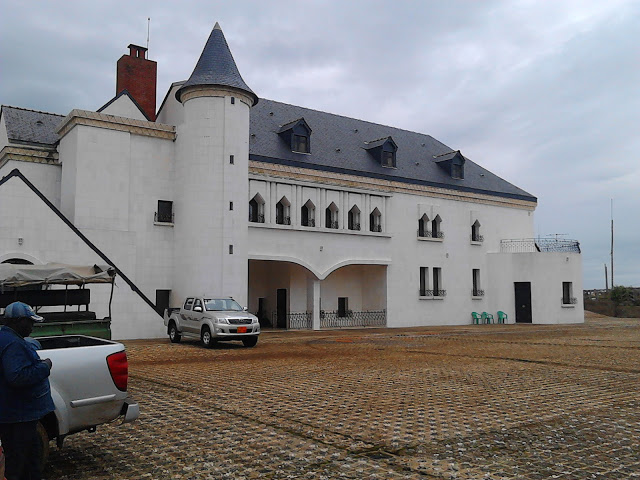 Les Gens Du Cameroun: Baba Ahmadou Danpullo