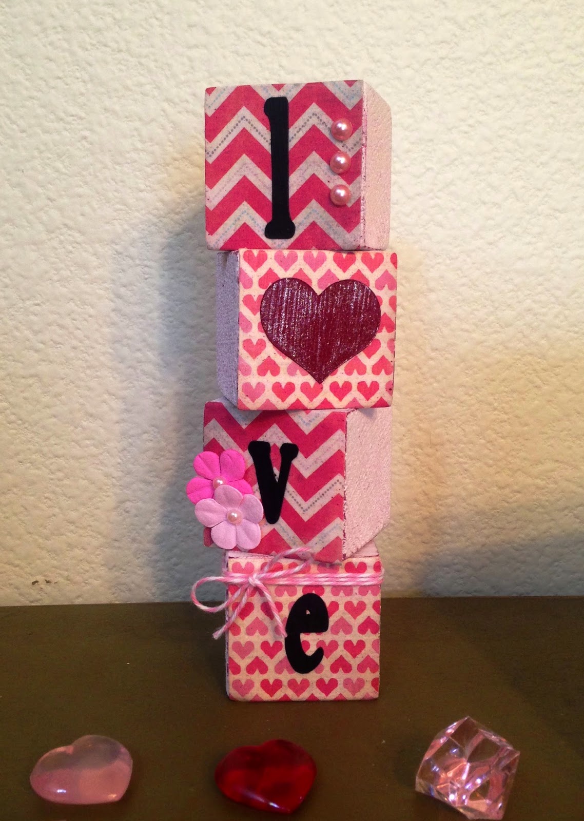 Mollie's Motif: Decorate To Celebrate - "LOVE" Blocks