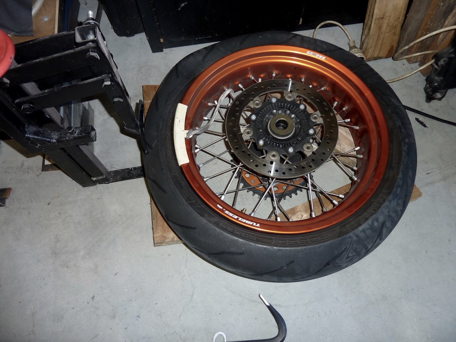 BikeTech7: Balancing Motorcycle Wheels At Home.