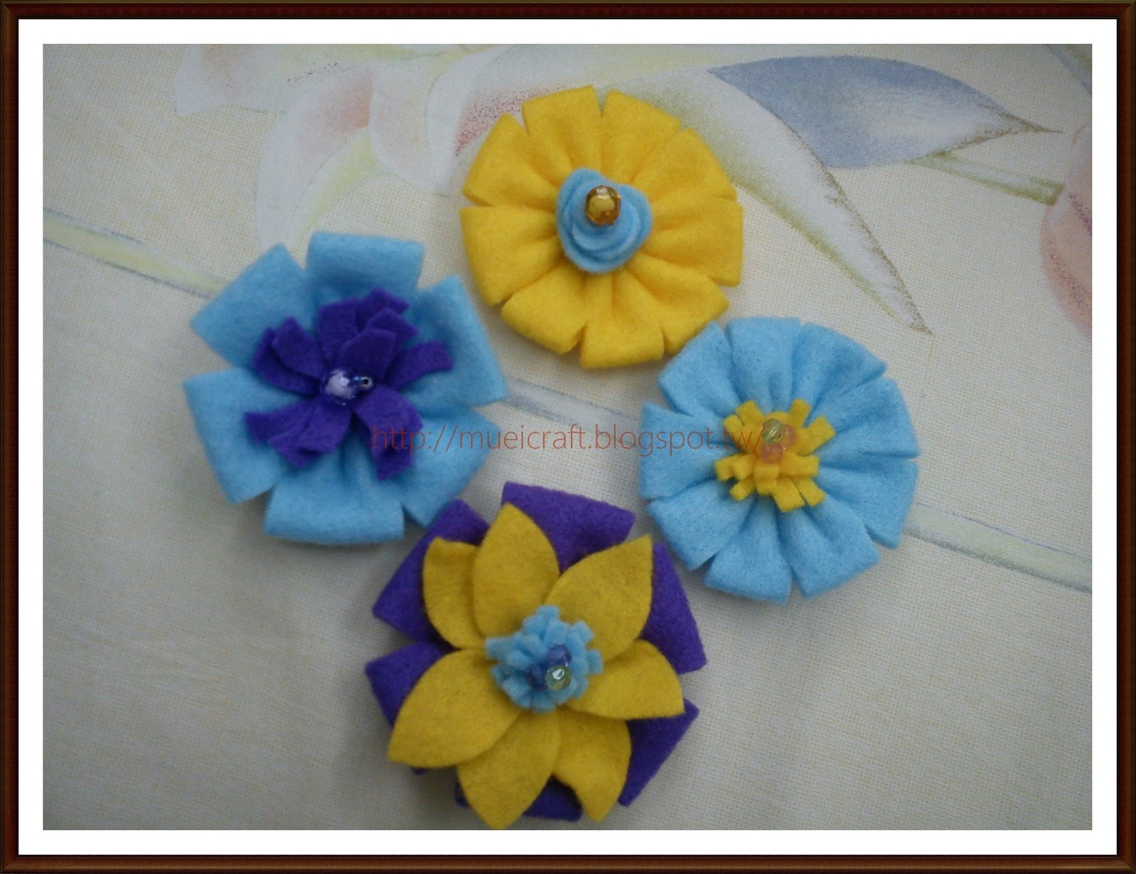 Untuk Sahabat Muei: Kreasi Flanel ( terbaru): Bross Bunga