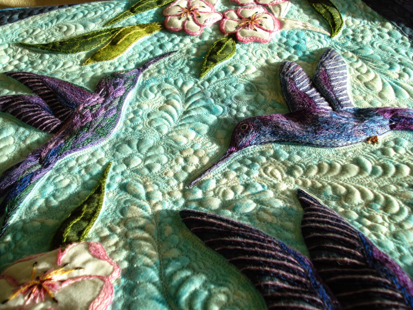 The Nifty Stitcher: Hummingbirds -Finished!