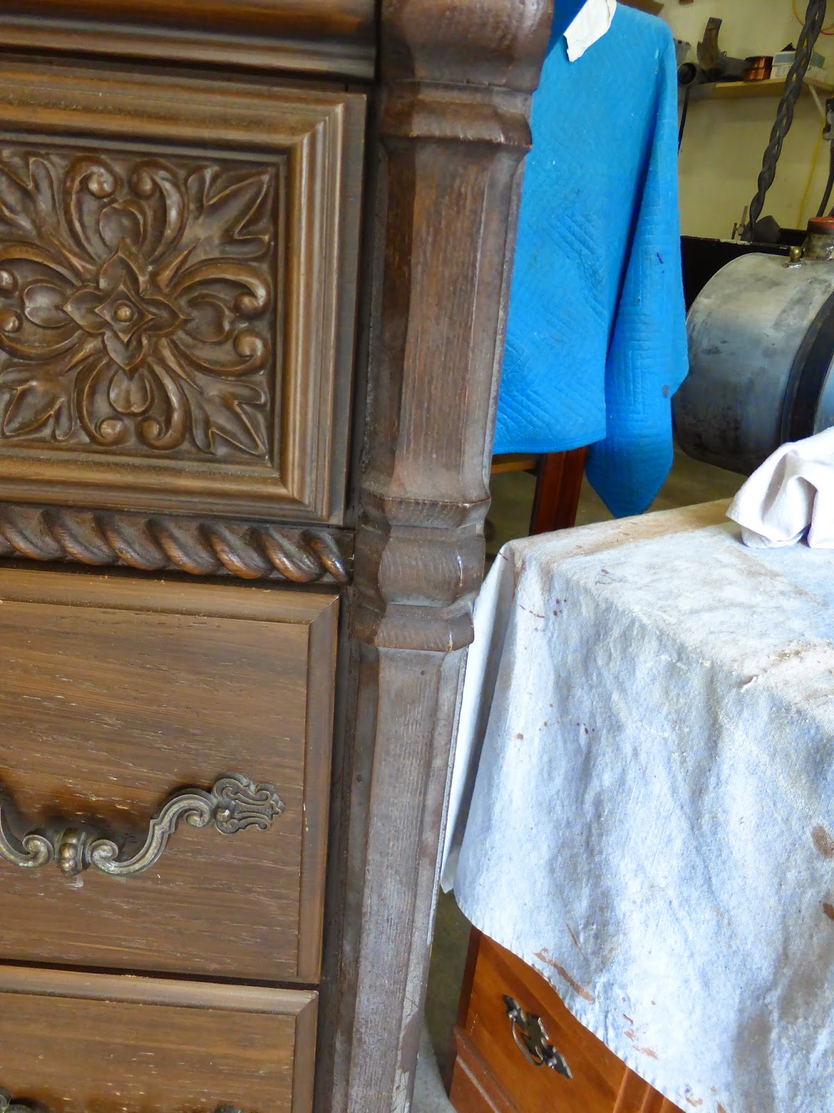 Sweetly Chic: Sophisticated Grey Painted Lady Dresser