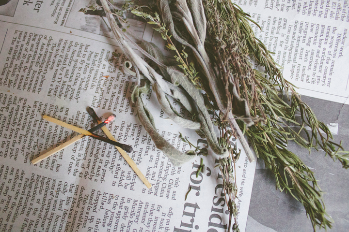 FOXTAIL + MOSS: HOMEMADE: Dried Herb Fire Tinder