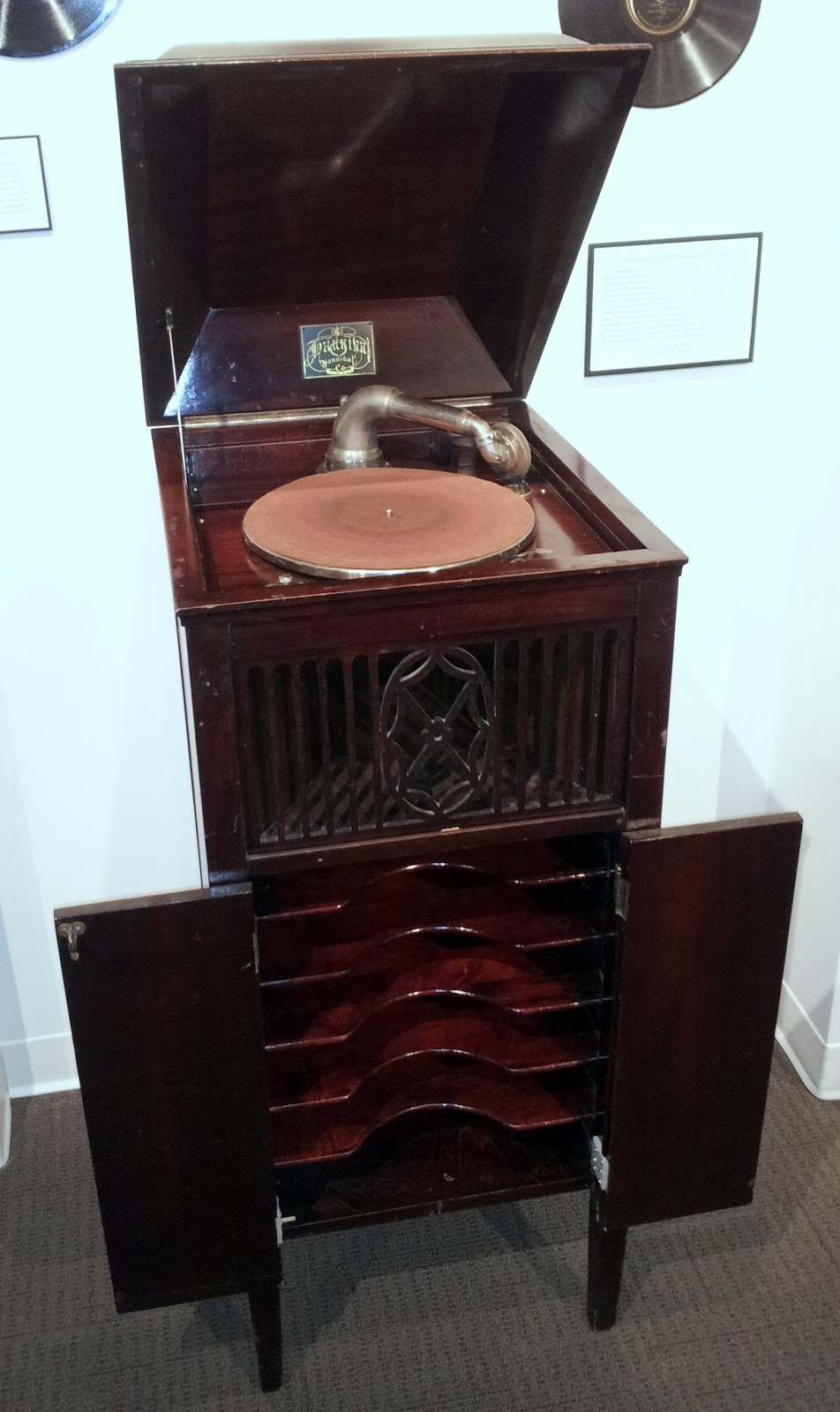 History and Culture by Bicycle: Sioux City Public Museum: What Ever ...