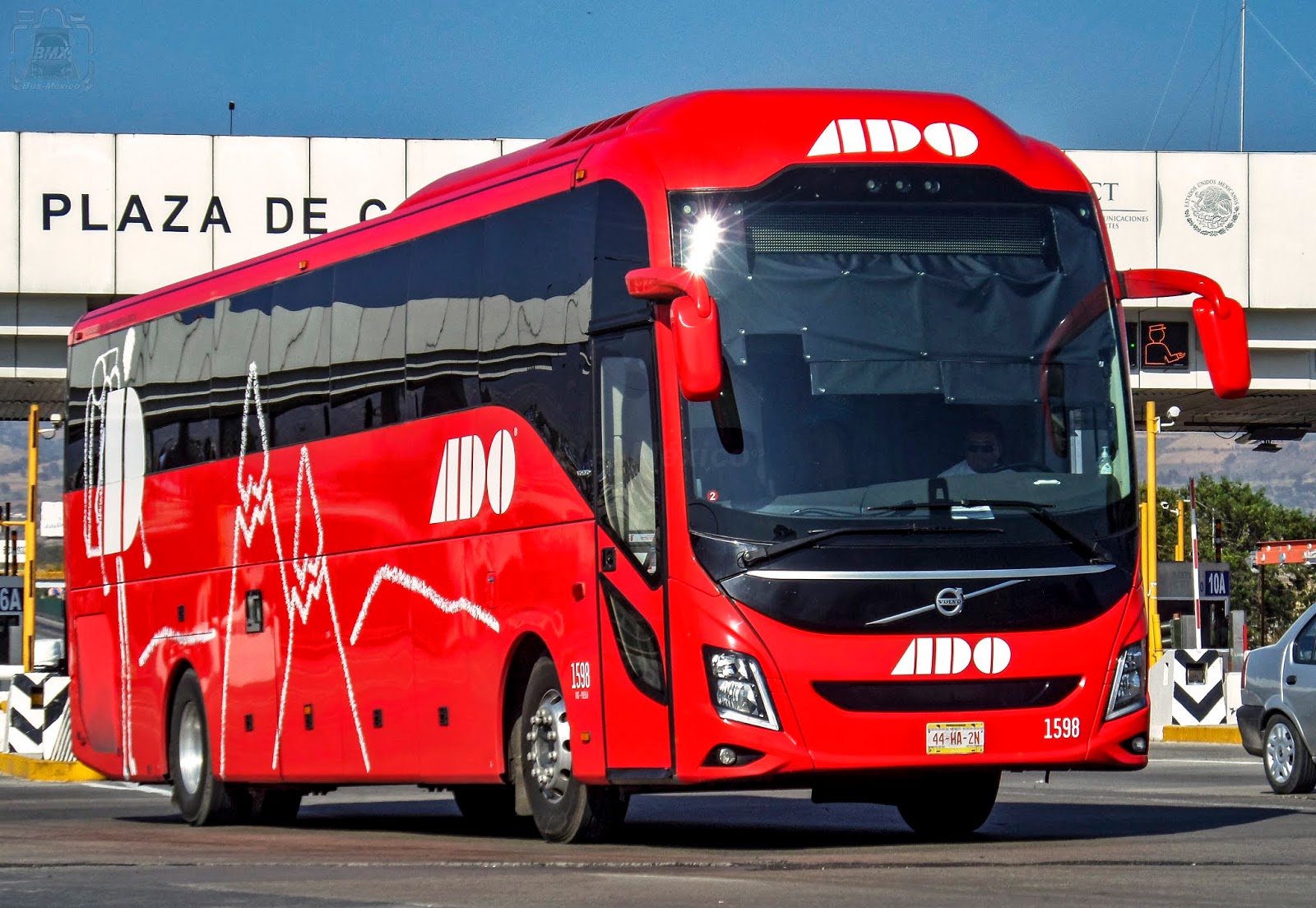 Autobuses del Oriente: ADO - Bus-México