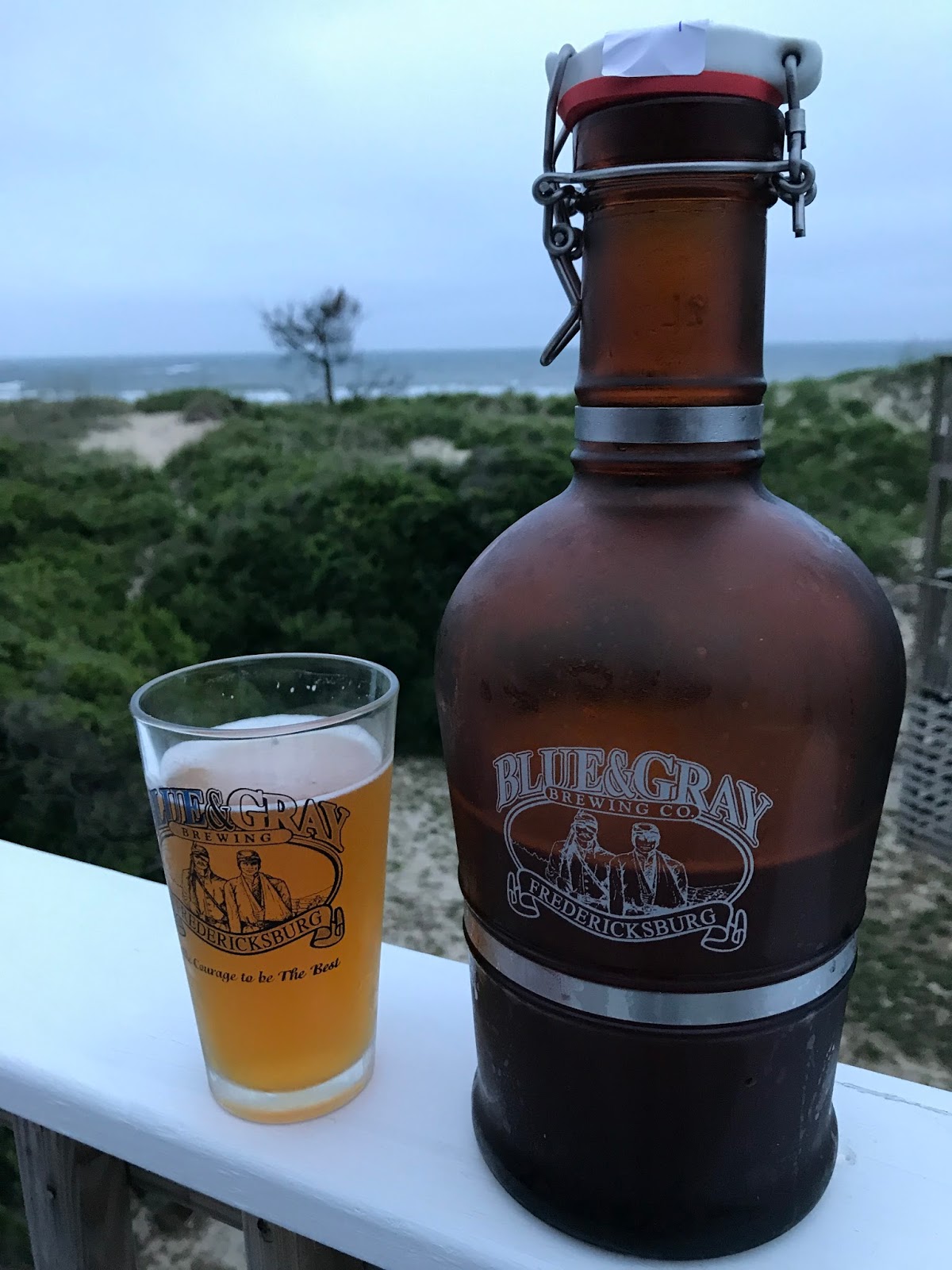 Musings Over a Barrel: Blue & Gray Breweriana at the Beach