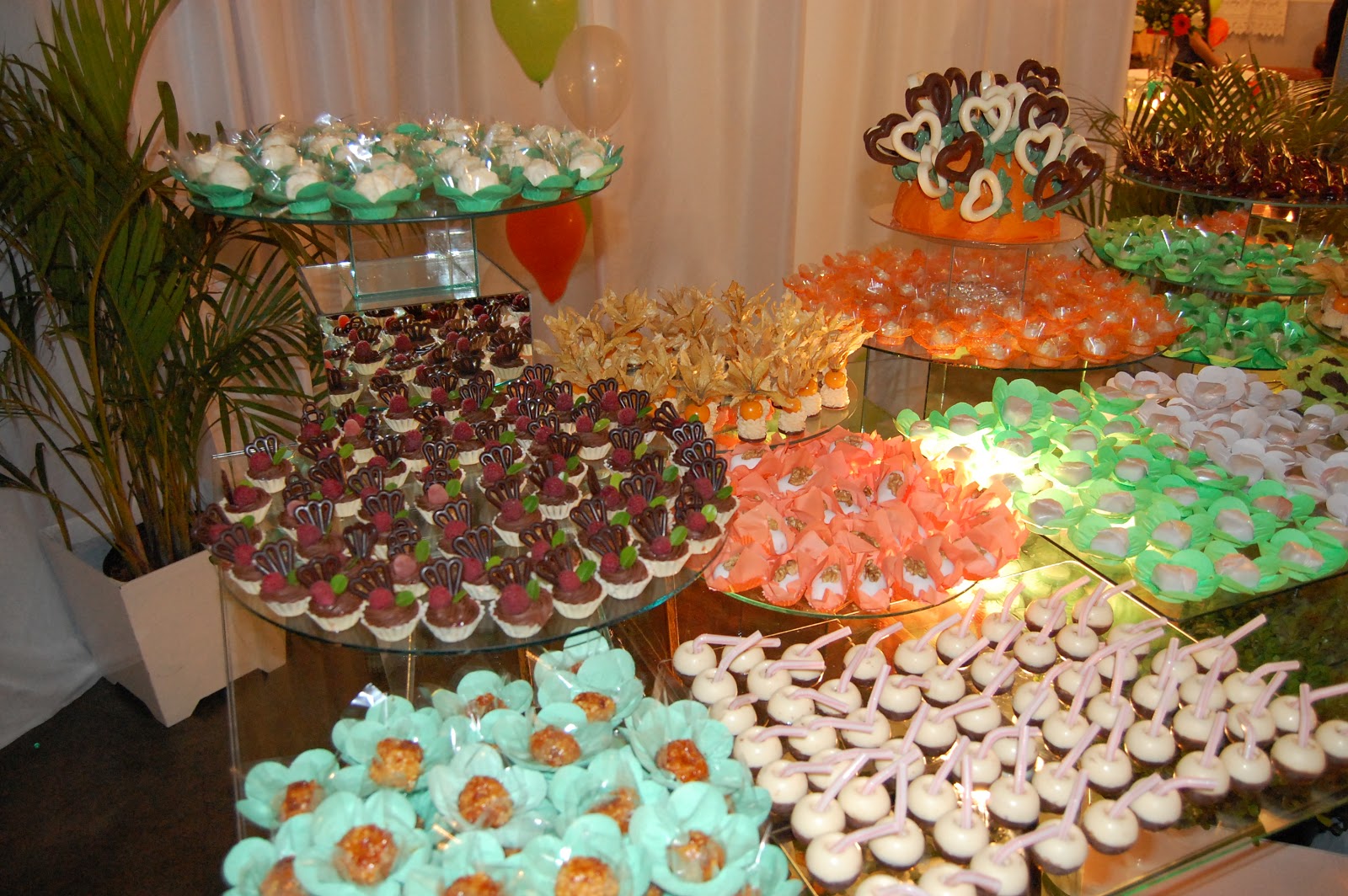 SENSAÇÃO doces finos: Mesa de doces