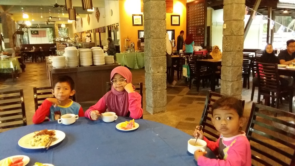 TRAVELOG: FELDA RESIDENCE HOT SPRINGS SUNGAI KLAH PERAK : Jom Mandi ...