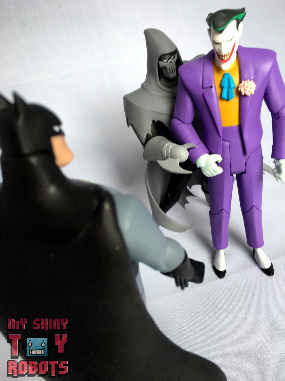 My Shiny Toy Robots: Toybox REVIEW: DC Collectibles Batman The Mask of ...