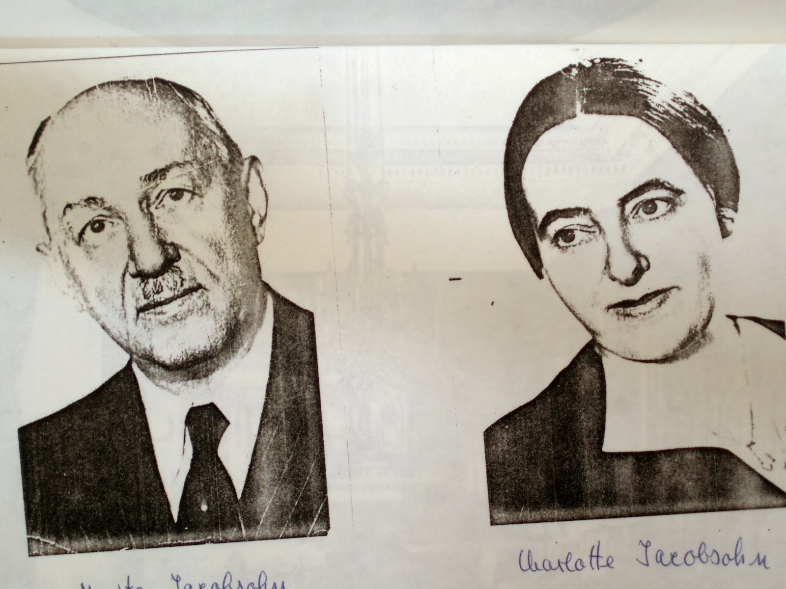 Ruth Heinz's Instagram, Twitter & Facebook on IDCrawl