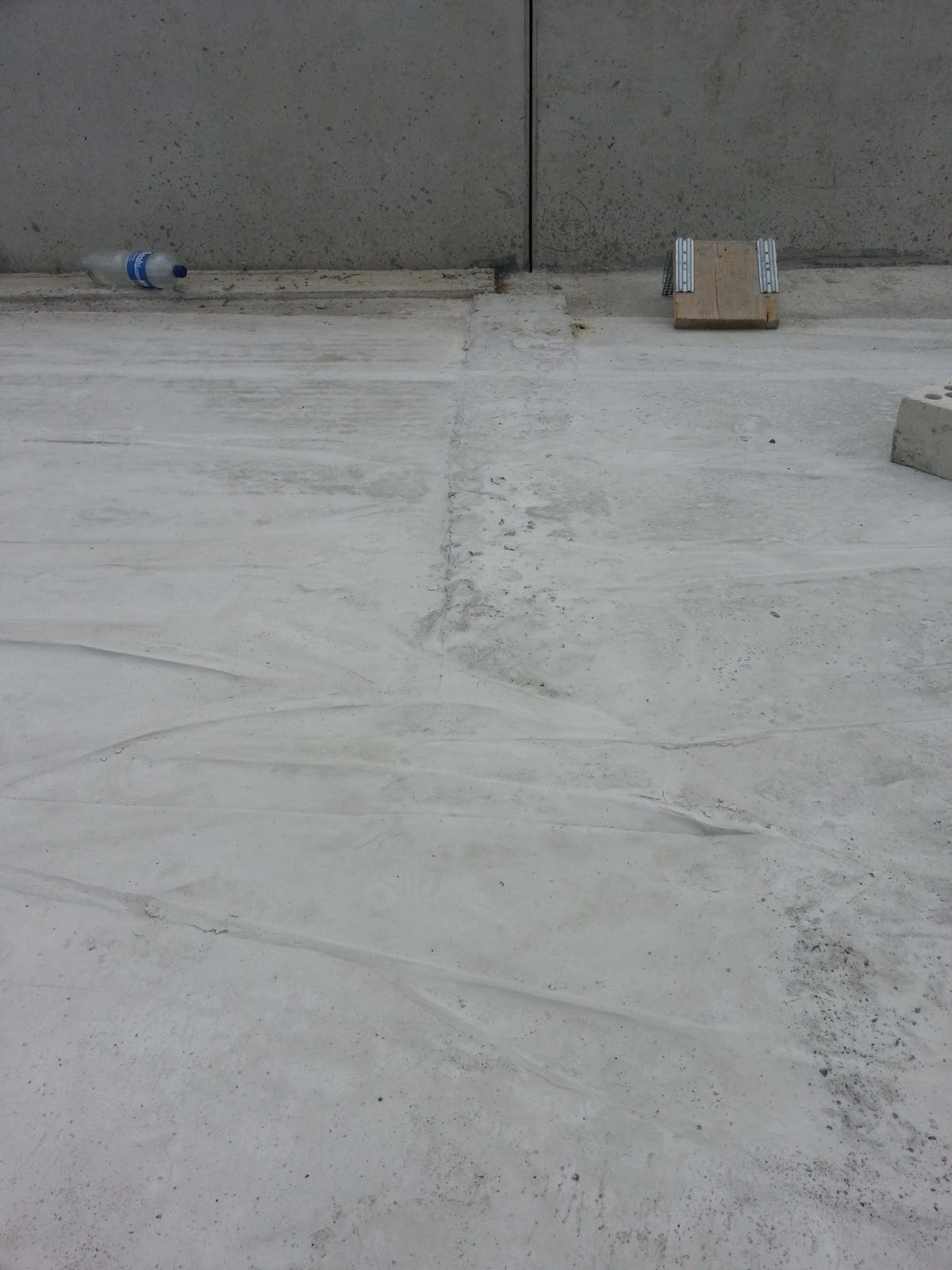 Ralf & Natalie's Baublog: Erster Klinker am Haus