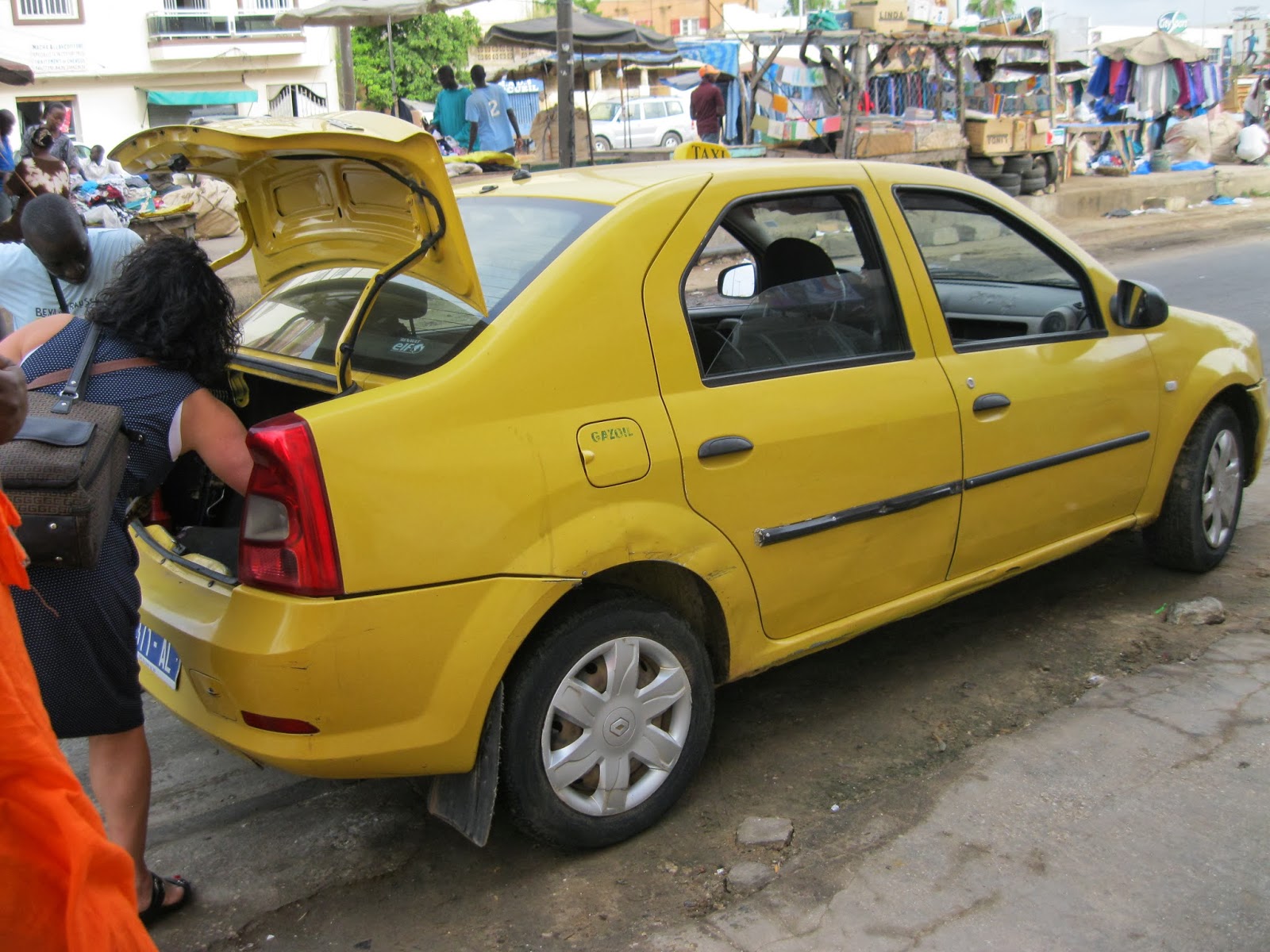 Lisa's Dakar Senegal Experience: Our Taxi