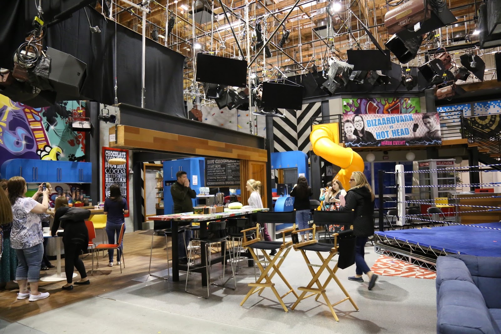 Visiting The Set Of Bizaardvark- A New Disney Channel Show # ...