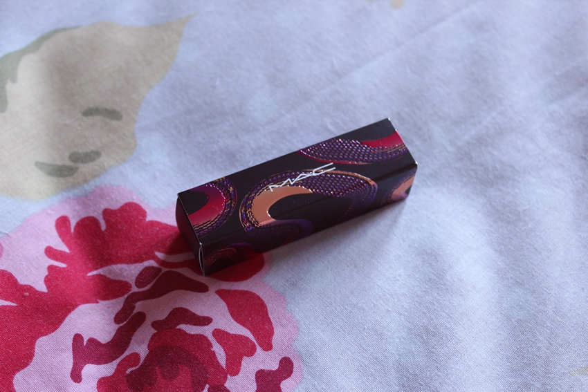 ITSFASHIONOCLOCK | FASHION, BEAUTY & LIFESTYLE: MAC Year of the snake ...