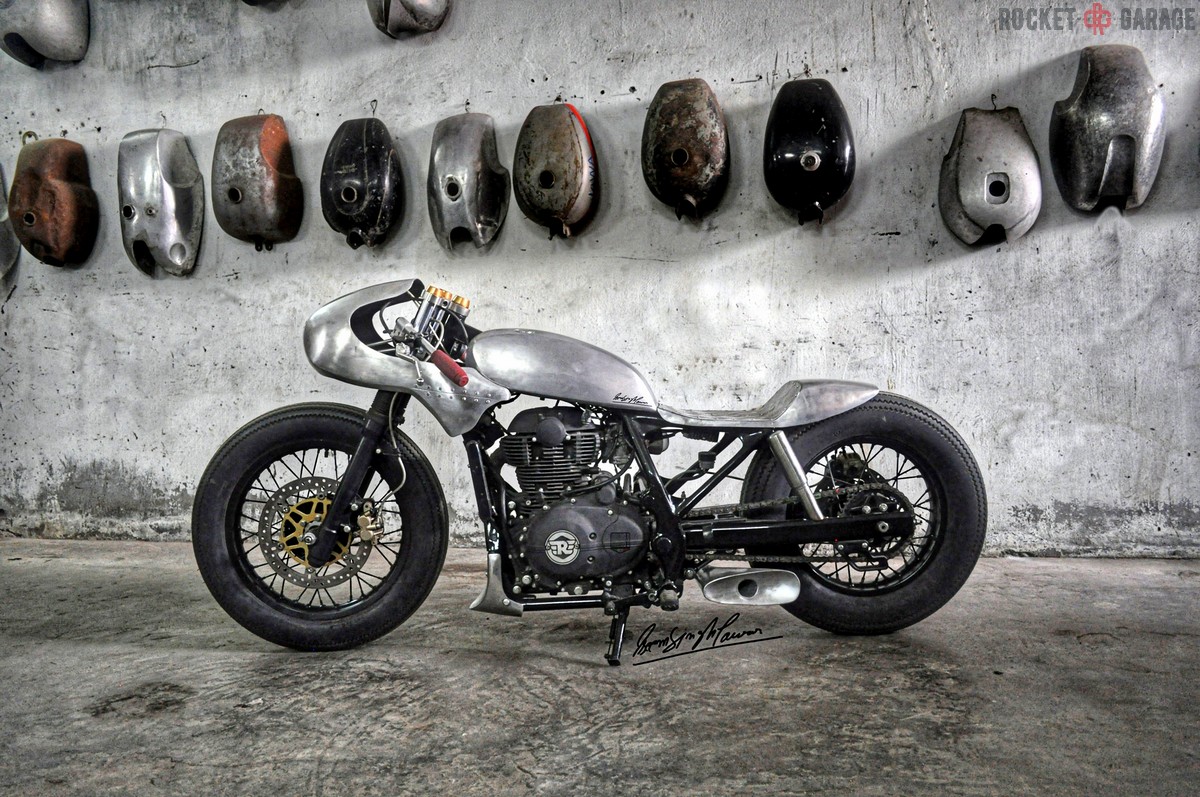 Royal Enfield Himalayan Samber salt lake - RocketGarage - Cafe Racer ...