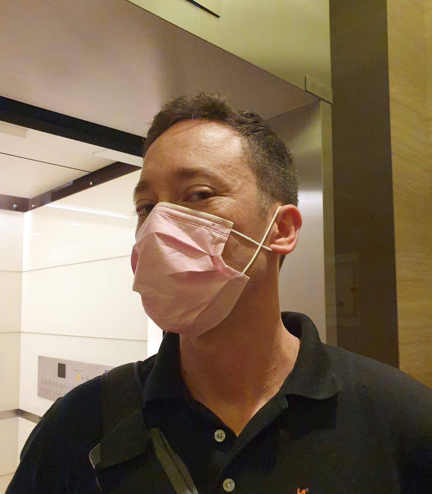 Laura in Singapore: How to Mask