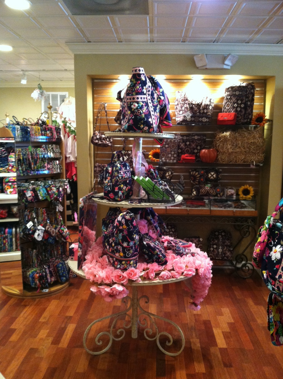 OhMyVera! A blog about all things Vera Bradley: Vera Bradley Pittsburgh ...