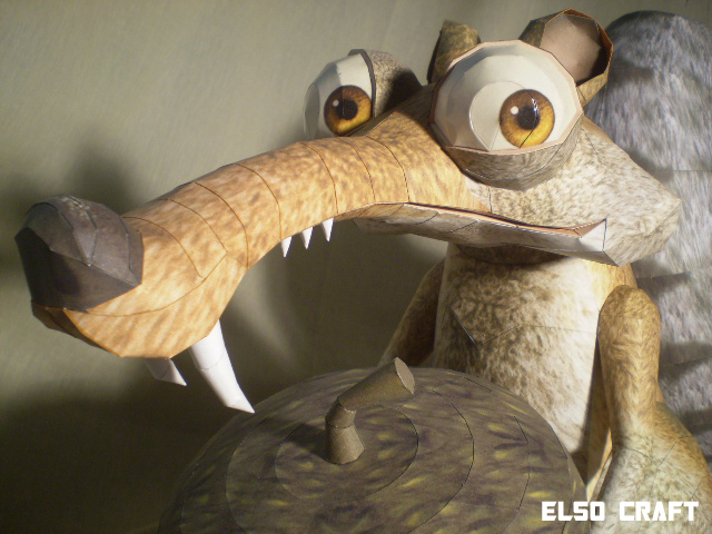 ELSO CRAFT: Scrat Papercraft (Ice Age)