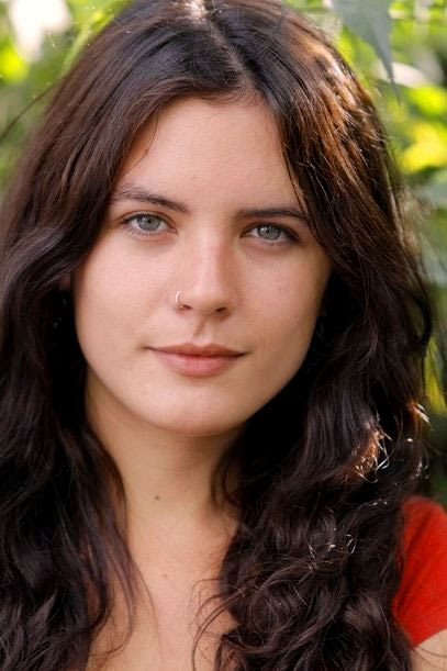 Samuel Antonio Prado Franco: Camila Vallejo en Imágenes. 16-1-2012.