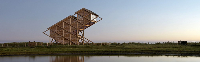 MOREXLESS: Bird watching tower