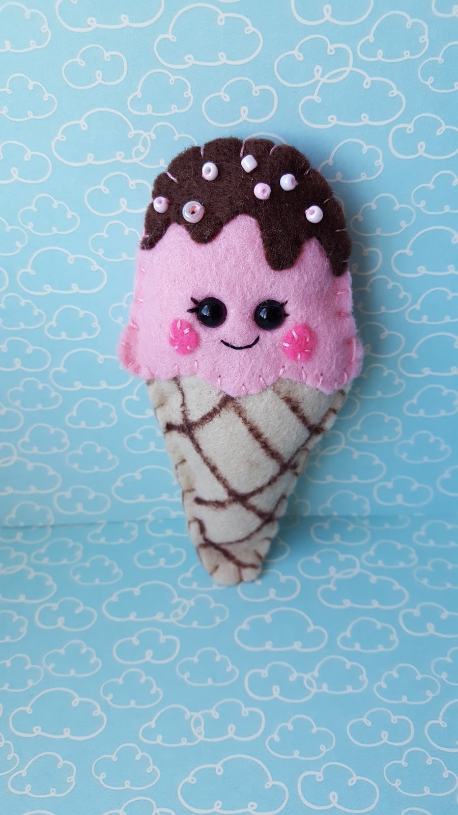 Miss Mouse Makes: Ice Cream Plushie - Summer Collection