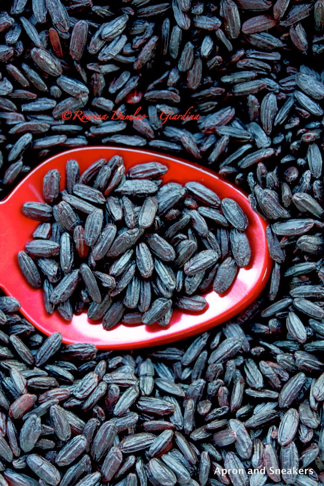 Black Venere Rice Stir-Fry With Shrimp & Peppers
