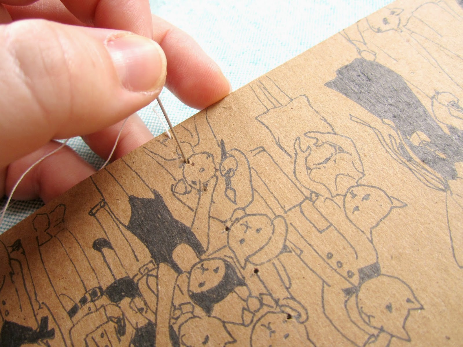 Molipop: DIY Thread-Bound Notebook