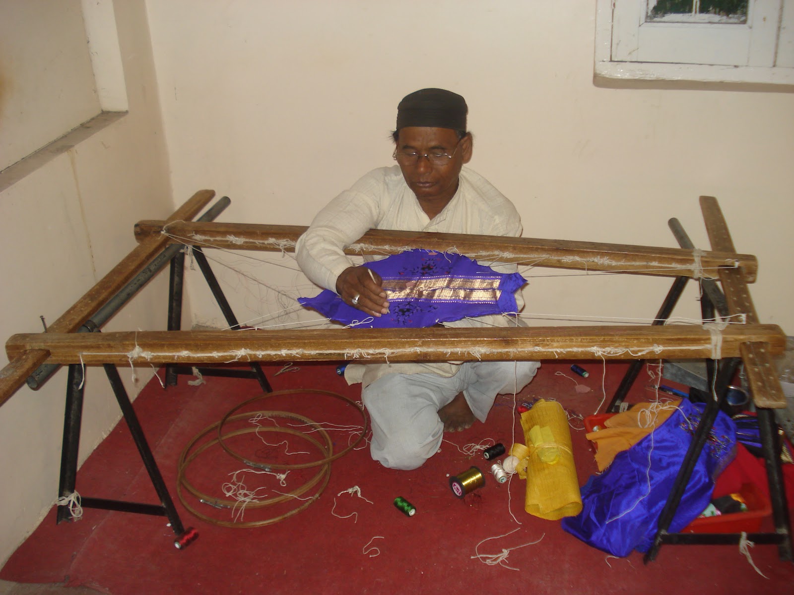 Jackpot India: Aari Taari Hand embroidery work - India