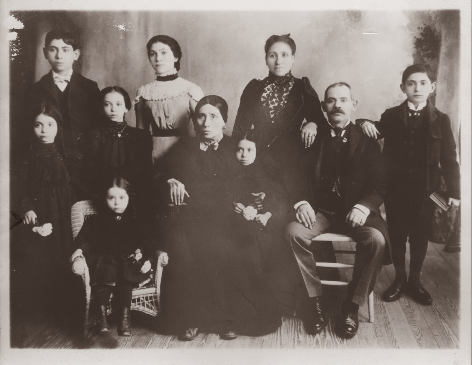 Climbing My Family Tree: Sorting Saturday: Magnifying Glass + Brooch ...