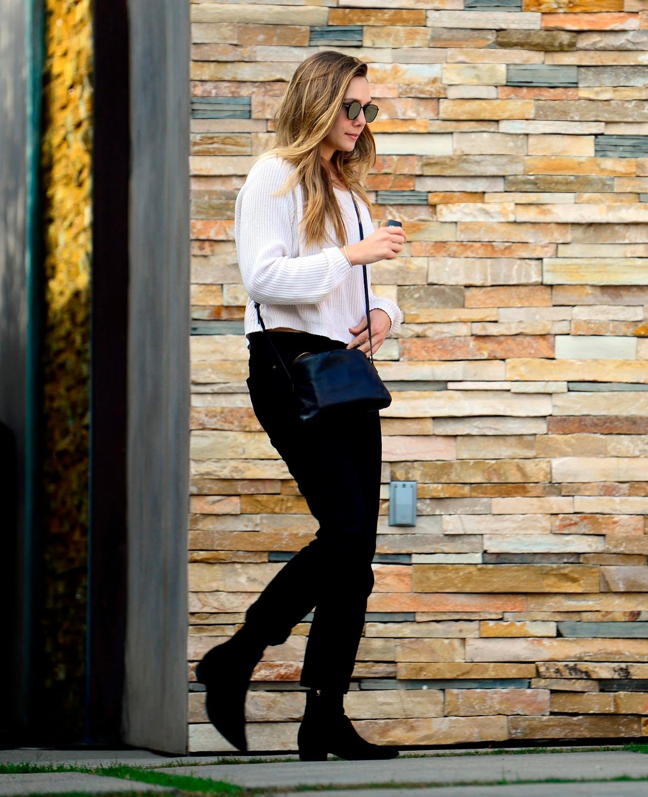 Elizabeth Olsen // At Shape House Urban Sweat Lodge in LA. - November ...