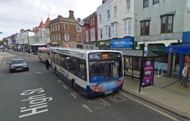 Great British Bus Routes: 700: Portsmouth - Brighton