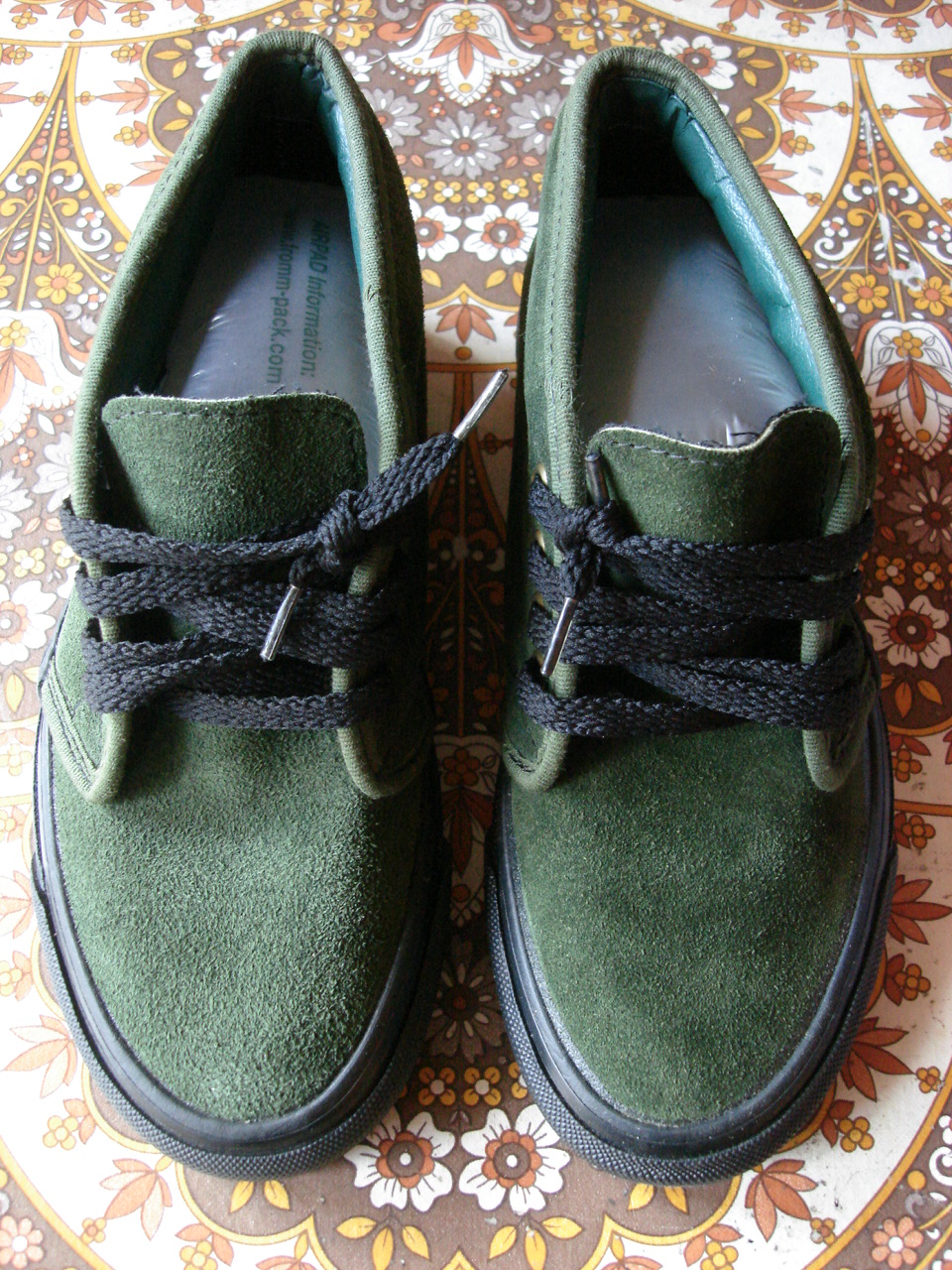 theothersideofthepillow: vintage VANS dark green suede CHUKKA BOOT ...