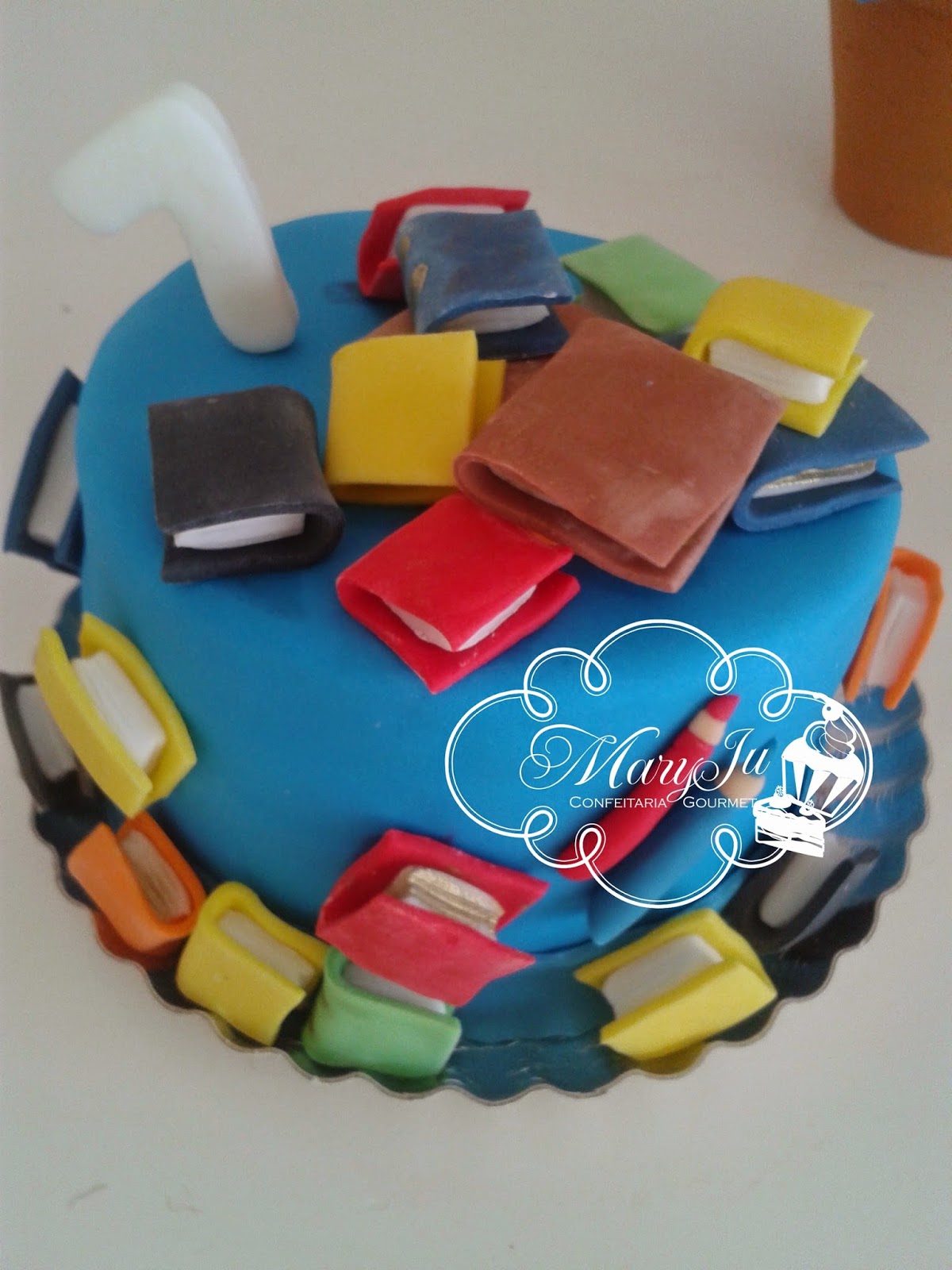 MaryJu Confeitaria: Bolo Estudante,