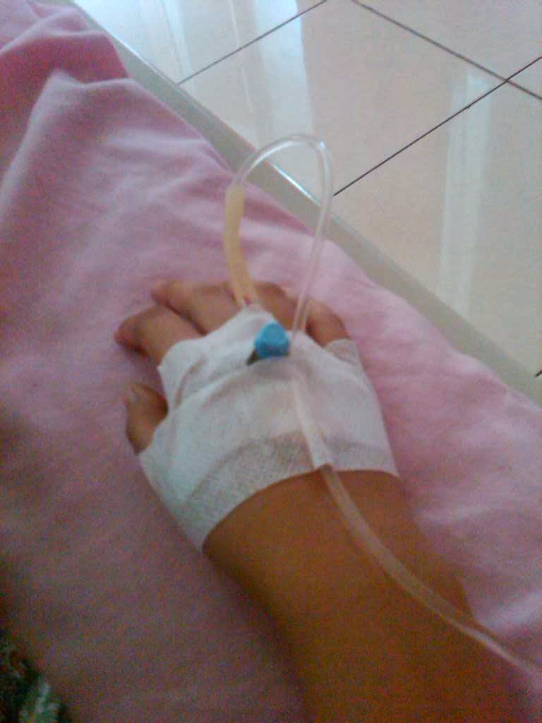 Gambar Tangan Yg Di Infus - Gambar Keren 2020
