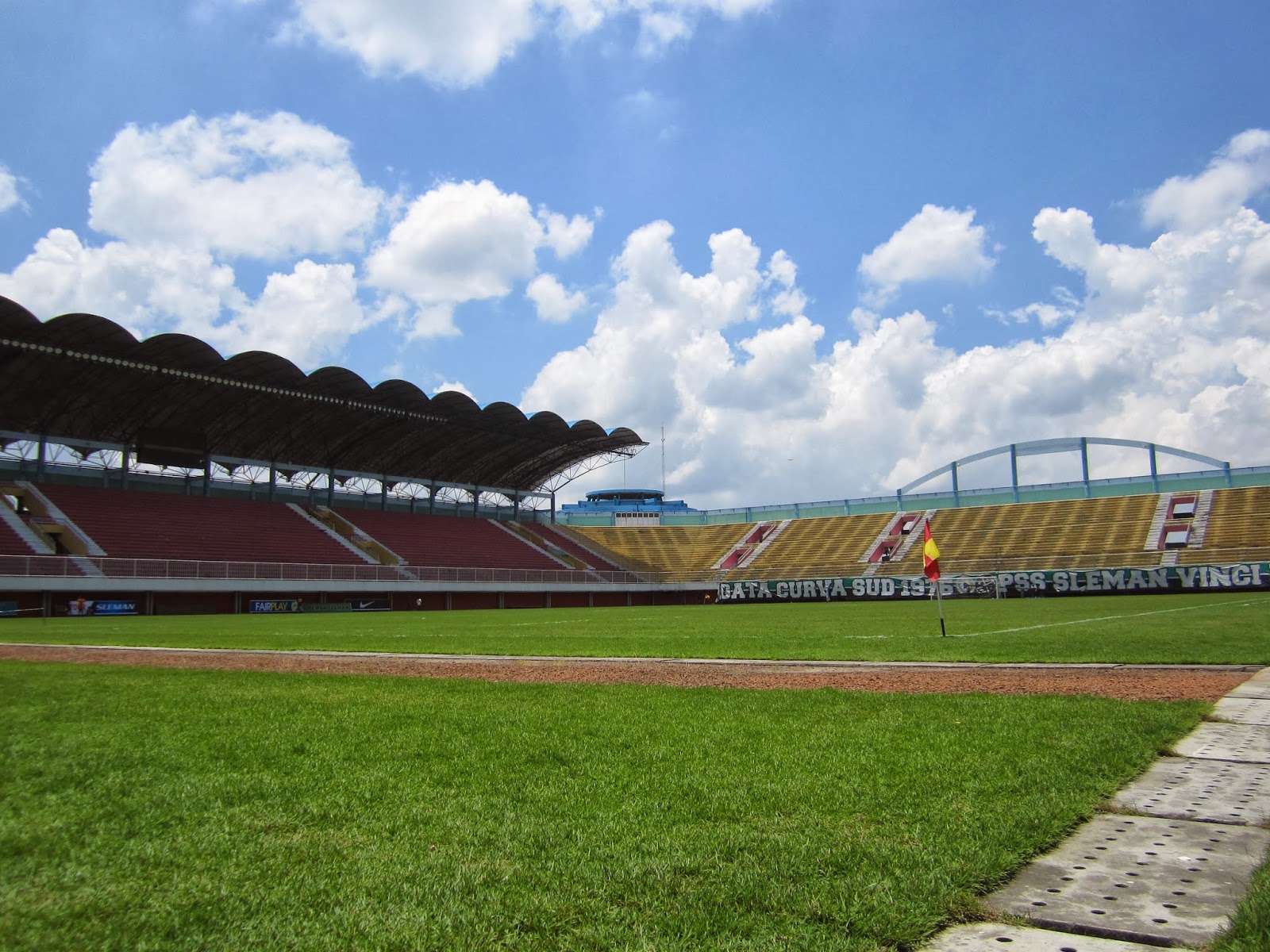 UPT Pengelolaan Stadion Maguwoharjo: Salam dari Maguwoharjo... UPT Pengelolaan Stadion Maguwoharjo: Salam dari Maguwoharjo...