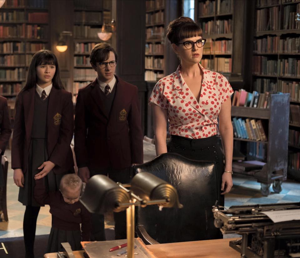 Ultima Beauty: Olivia Caliban | A Series of Unfortunate Events | Makeup ...