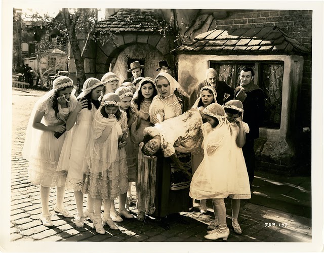 Vintage Photos From ‘Bride of Frankenstein’ (1935) ~ Vintage Everyday