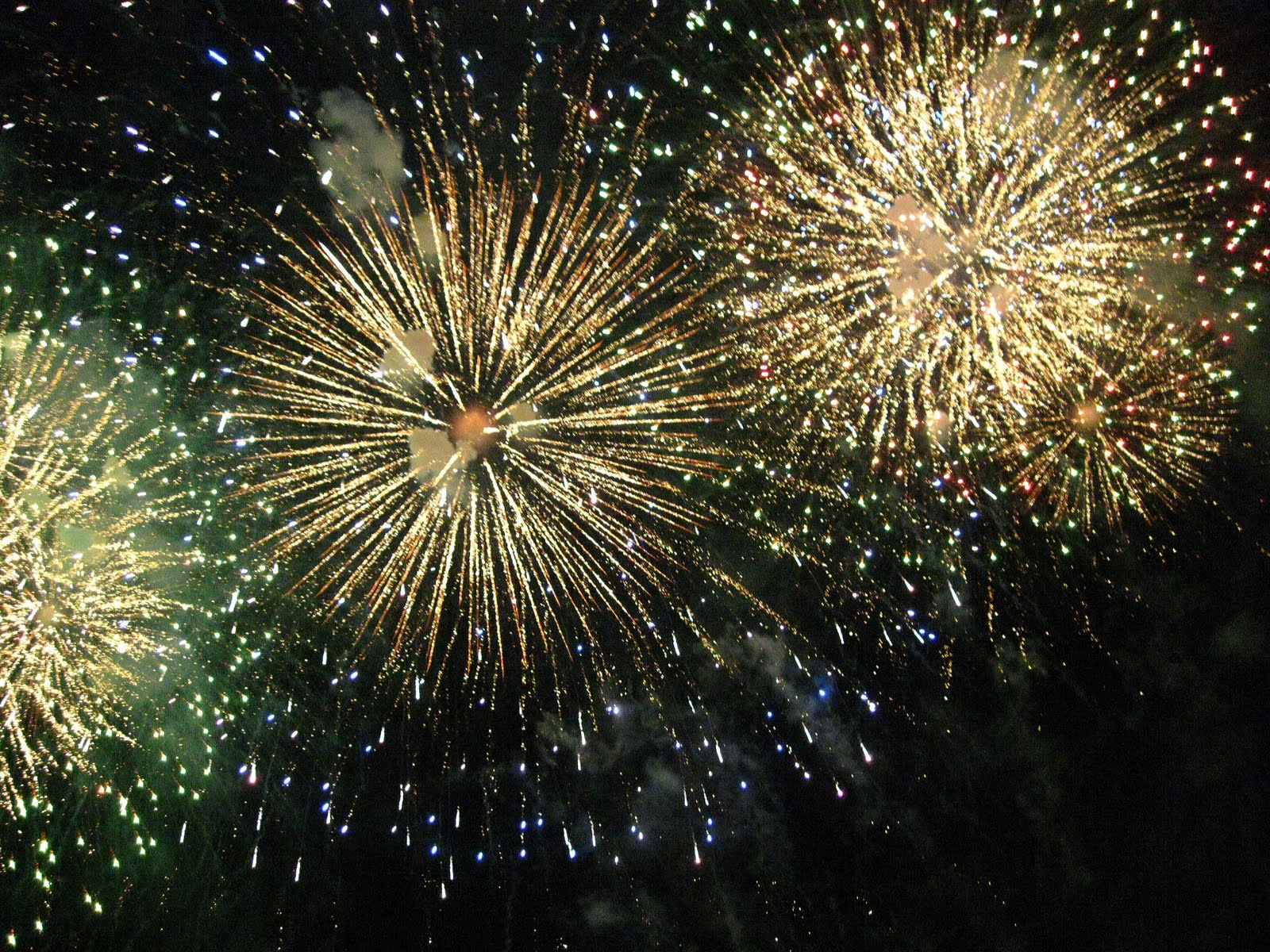 The Daily Apple: Apple #251: Fireworks
